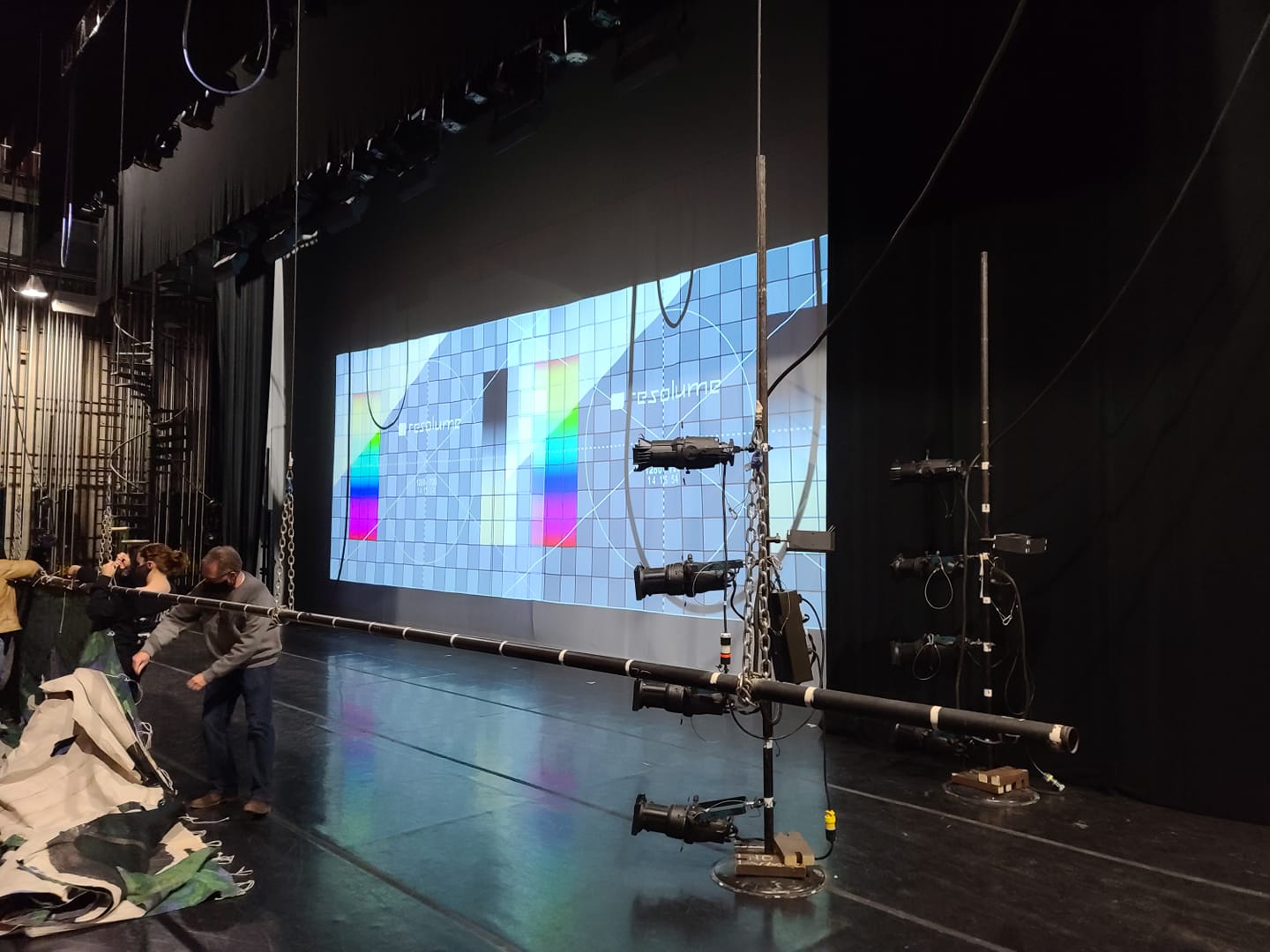 Environmental Projection & Interactive Displays - Shaffer Multimedia